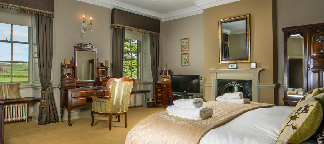 Experience a warm Welsh welcome at our Brecon hotel | Peterstone Court