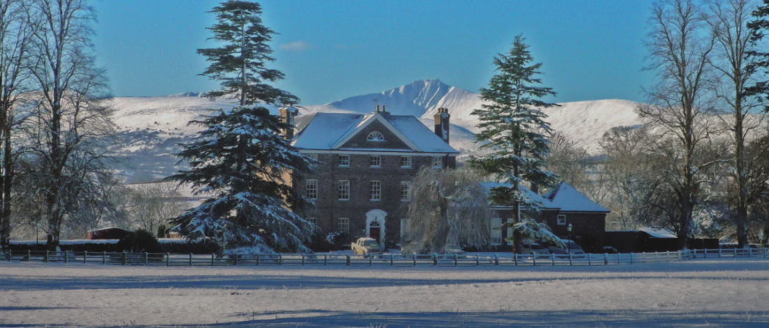 Experience a warm Welsh welcome at our Brecon hotel | Peterstone Court